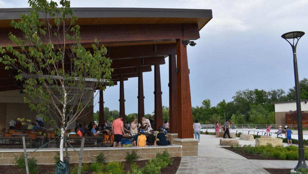 Troy Skating Rink at Stine Park 2025 / 2026 Season | Oakland County Moms